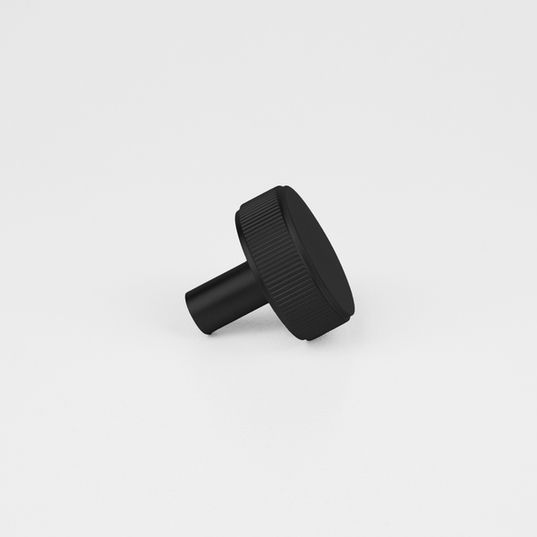 Ronde Linear Knob | Matte Black - Heart Handles